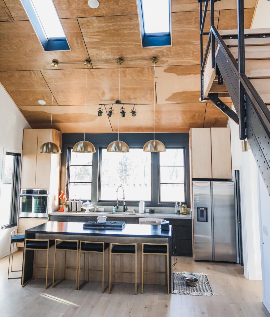 12 Excellent Barndominium Ceiling Ideas (& Vaulting Debate ...